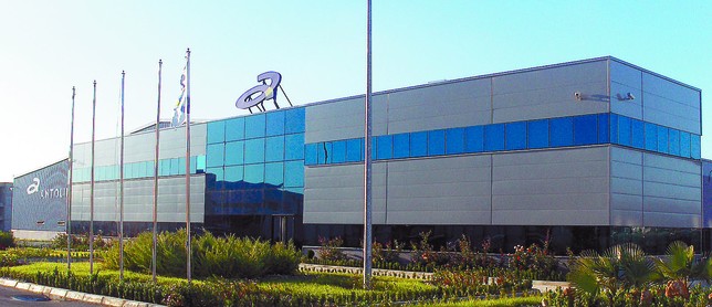 Antolín refuerza su posición en Tánger con la nueva factoría de Renault ...