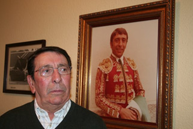 Los abonados preparan un homenaje a Antonio Rojas | Noticias La Tribuna ...