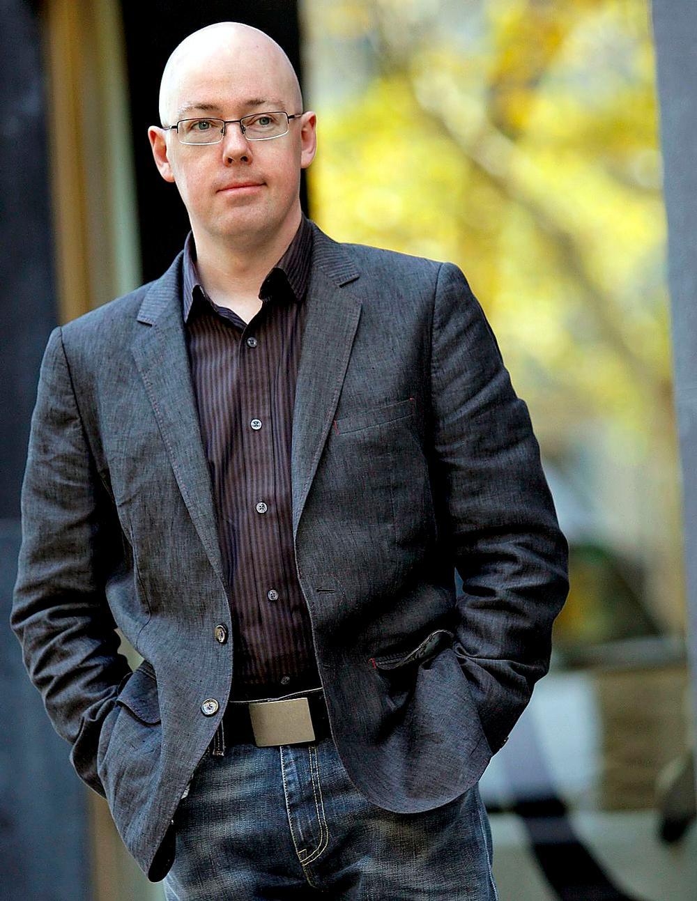 John Boyne frente al espejo | Noticias Diario de Burgos