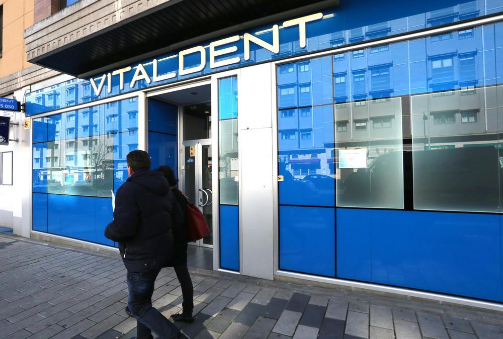 Vitaldent cita al 46% de los pacientes de Dentix en CyL | Noticias ...